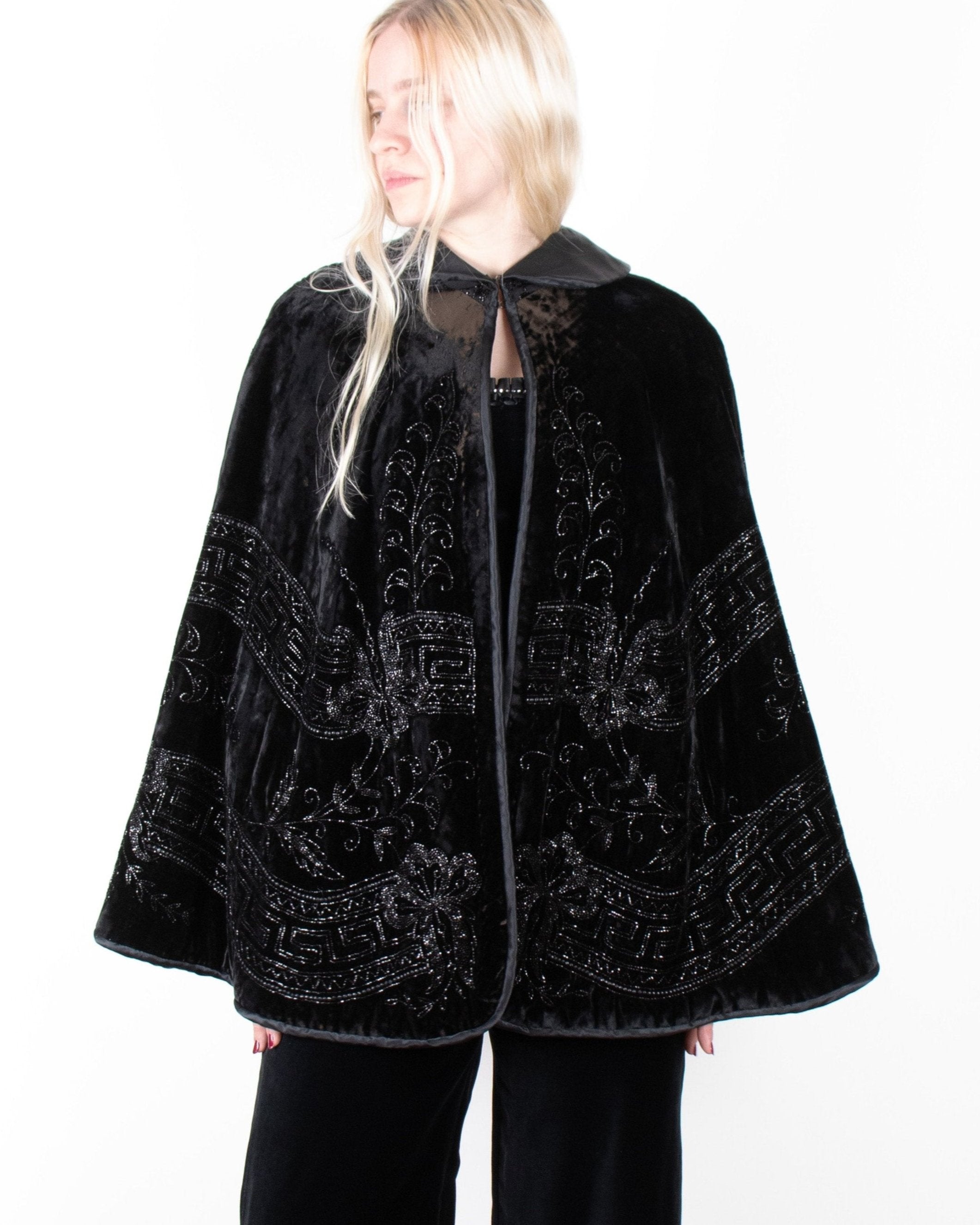 Rare 1890s Victorian Black Embellished Silk Velvet Cape M